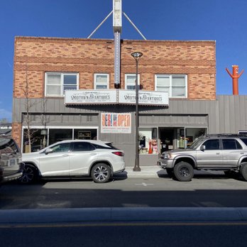 MIDTOWN ANTIQUES - Updated October 2025 - 21 Photos & 13 Reviews - 1052 ...