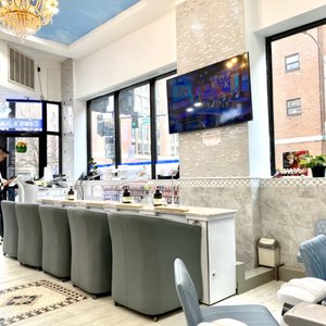 TREASURED HANDS NAIL & BEAUTY SALON - 981 Photos & 860 Reviews - 715 ...