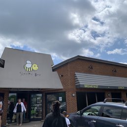SLEEPY BEE CAFE - BLUE ASH - Updated January 2026 - 462 Photos & 661 ...