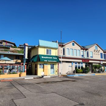 BAYFRONT INN - Updated March 2025 - 197 Photos & 229 Reviews - 1150 ...