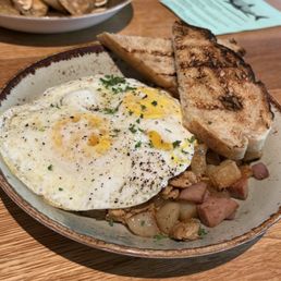 BRADDOCK PUBLIC HOUSE - Updated December 2025 - 98 Photos & 33 Reviews ...