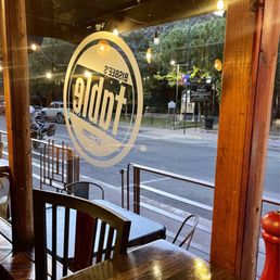 BISBEE’S TABLE - Updated December 2025 - 627 Photos & 663 Reviews - 2 ...