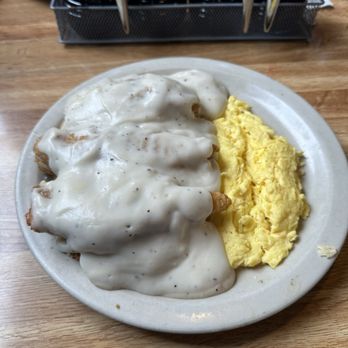 HUCKLEBERRY SQUARE - Updated January 2026 - 368 Photos & 533 Reviews ...