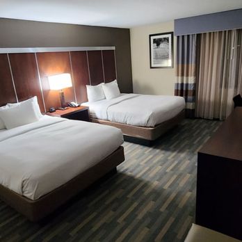 DOUBLETREE BY HILTON RALEIGH CRABTREE VALLEY - Updated December 2025 ...