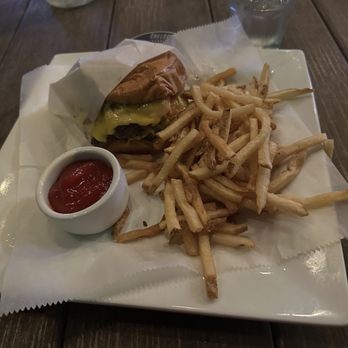 CHELSEA CORNER - Updated October 2024 - 728 Photos & 574 Reviews - 4830 ...