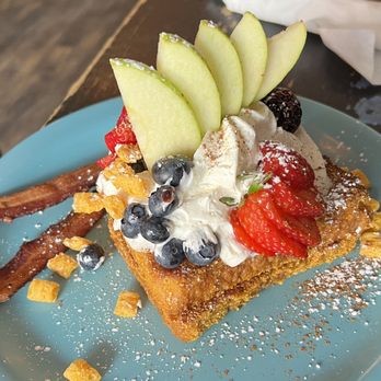 BLUE MOON CAFE - Updated May 2025 - 2600 Photos & 2689 Reviews - 1621 ...