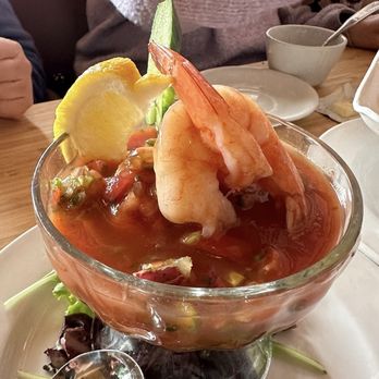 GROTTO FISH MARKET - Updated August 2024 - 1348 Photos & 762 Reviews ...