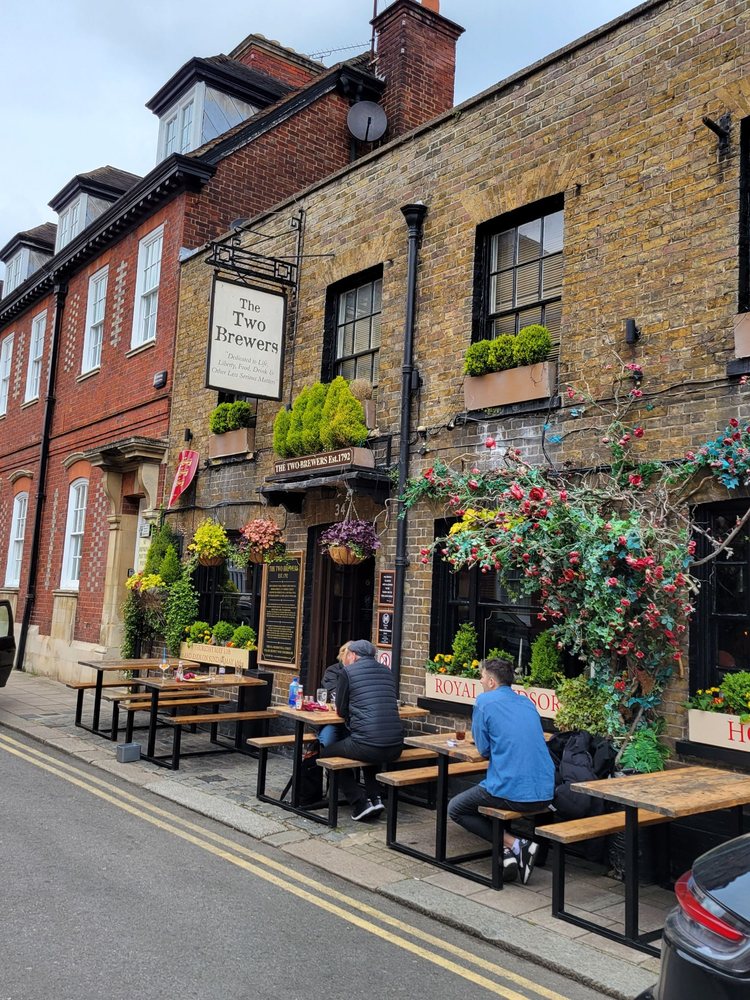 THE TWO BREWERS - Updated December 2025 - 30 Photos & 43 Reviews - 34 ...