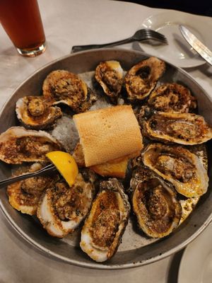 HALF SHELL OYSTER HOUSE - Updated March 2025 - 335 Photos & 181 Reviews ...