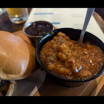 Q39 MIDTOWN - Updated November 2024 - 4830 Photos & 6297 Reviews - 1000 ...