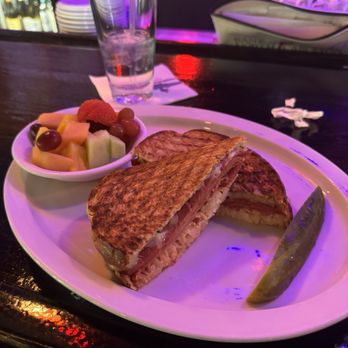 NANTUCKET GRILL - CHAPEL HILL - Updated December 2025 - 280 Photos ...