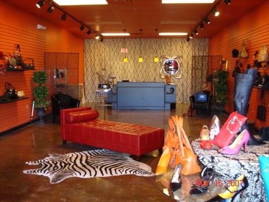 SOLEMATE SHOE BOUTIQUE - 2714 Hwy 155, Locust Grove, Georgia - Shoe ...