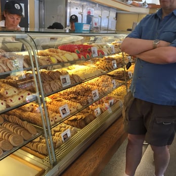 THE VALLEY BAKERY - 122 Photos & 65 Reviews - 4058 E Hastings Street ...