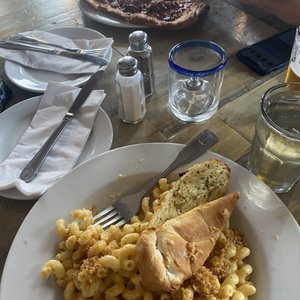 GAS LAMP GRILLE - 147 Photos & 273 Reviews - Bars - 206 Thames St ...