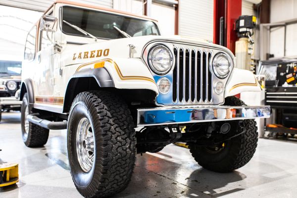 SELECT JEEPS - Updated October 2025 - 50 Photos & 27 Reviews - 615 Hwy ...