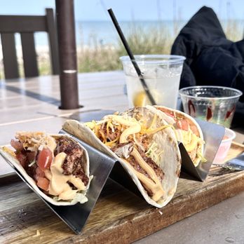 BB’S BEACH BAR - Updated April 2024 - 51 Photos & 50 Reviews - 501 N ...