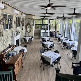 YELLOW DOG CAFE - Updated January 2026 - 694 Photos & 515 Reviews - 905 ...