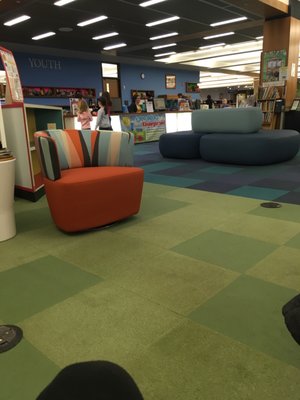 MOUNT PROSPECT PUBLIC LIBRARY - Updated December 2025 - 27 Photos & 31 ...