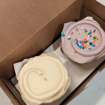 BAKED & WIRED - Updated May 2025 - 4751 Photos & 5284 Reviews - 1052 ...