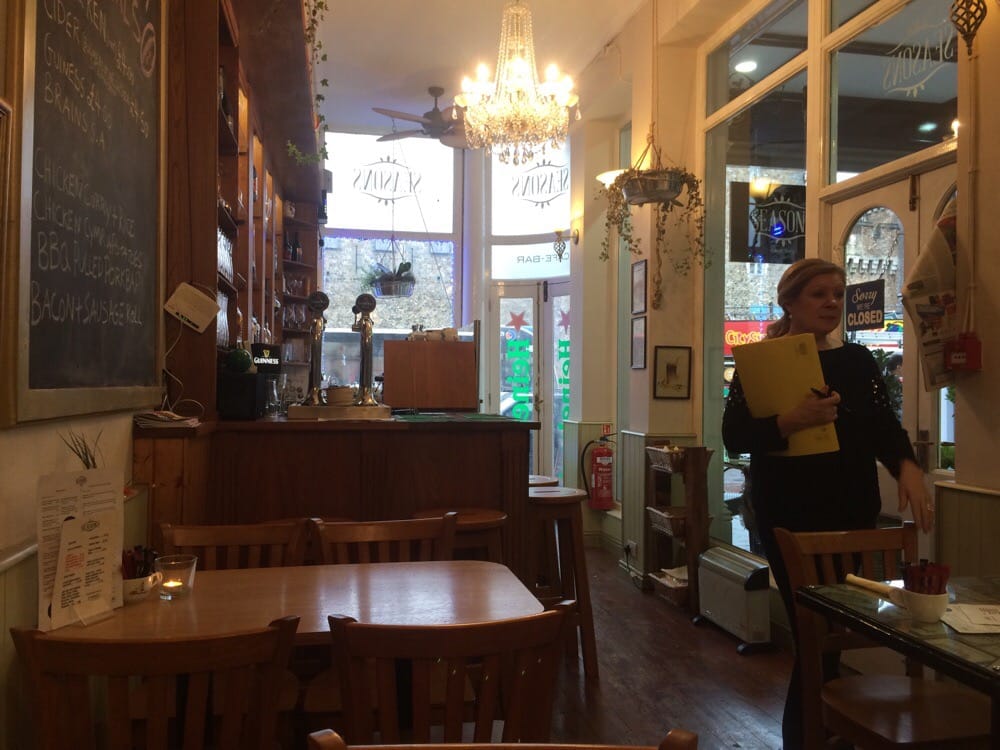 SEASONS CAFE-BAR - Updated December 2025 - 47-49 Castle Arcade, Cardiff ...