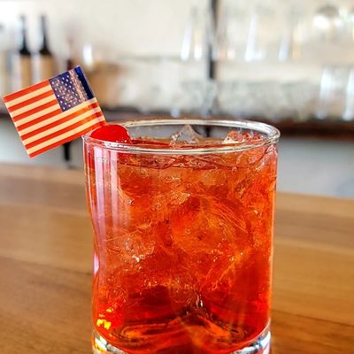 SPLIT ROCK RESTAURANT & BAR - Updated December 2024 - 339 Photos & 180 ...