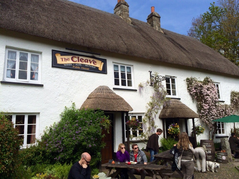 THE CLEAVE INN - Updated March 2025 - Lustleigh, Devon, United Kingdom ...