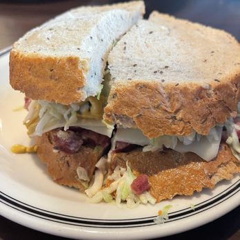 LANGER’S DELICATESSEN - Updated December 2024 - 5236 Photos & 4724 ...