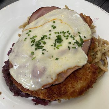 OLD STEIN INN - Updated December 2025 - 298 Photos & 370 Reviews - 1143 ...