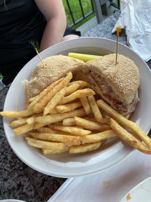 1760 PUB N GRILLE - 47 Photos & 159 Reviews - 1176 Trexlertown Rd ...