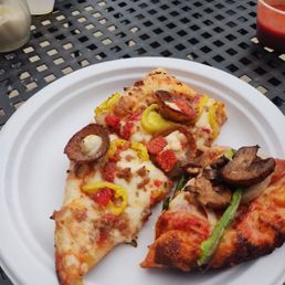 BRENZ PIZZA - Updated July 2025 - 25 Photos & 10 Reviews - 5063 N High ...