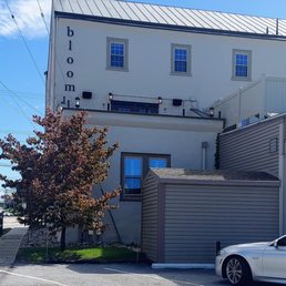 BLOOM SOUTHERN KITCHEN - Updated June 2025 - 166 Photos & 145 Reviews ...