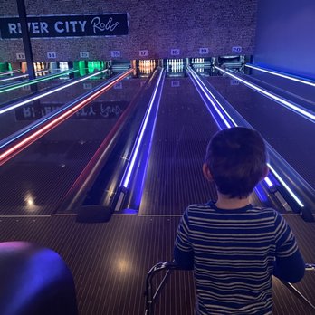 RIVER CITY ROLL - Updated January 2026 - 303 Photos & 178 Reviews - 939 ...