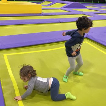 FUNZ TRAMPOLINE PARK - Updated August 2024 - 86 Photos & 13 Reviews ...