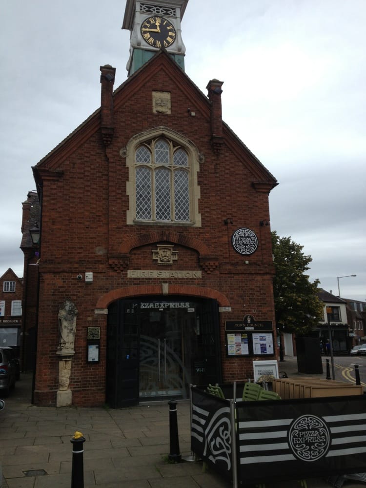 PIZZA EXPRESS - 2 Market Square, Leighton Buzzard, Central Bedfordshire ...