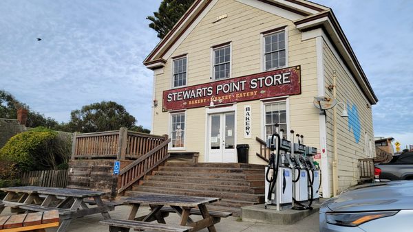 STEWARTS POINT STORE - Updated October 2025 - 117 Photos & 106 Reviews ...
