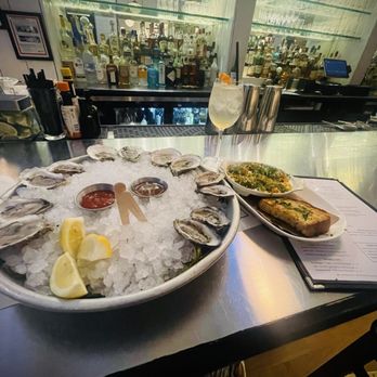 MERMAID OYSTER BAR - Updated September 2024 - 305 Photos & 144 Reviews ...