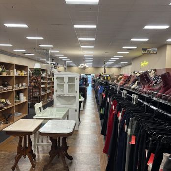 TURN STYLE CONSIGNMENT - Updated December 2025 - 75 Photos & 75 Reviews ...