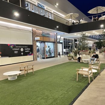 DOCO - Updated February 2025 - 333 Photos & 38 Reviews - 660 J St ...