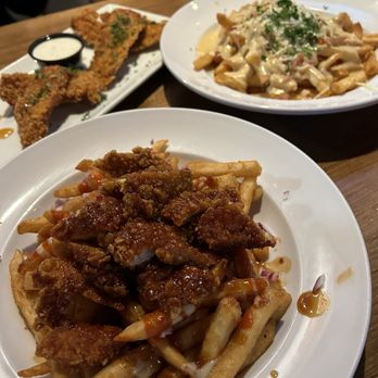 ROSCOE’S BAR & BURGERS - Updated July 2024 - 317 Photos & 126 Reviews ...