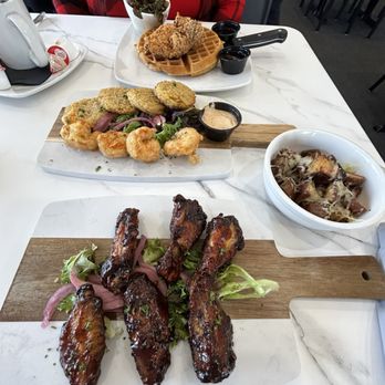 FRENCH TOAST BISTRO - Updated July 2025 - 24 Photos & 19 Reviews - 236 ...