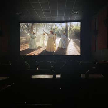 AMC DINE-IN BLOCK 37 - Updated December 2024 - 267 Photos & 367 Reviews ...