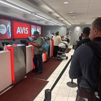 AVIS - DETROIT - Updated October 2025 - 132 Photos & 507 Reviews - 295 ...
