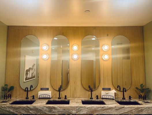 SEA ROOT - Updated December 2024 - 118 Photos & 69 Reviews - 1 Old Golf ...