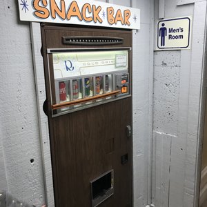 SERPENTINI ARENA AT WINTERHURST - 17 Photos - 14740 Lakewood Hts Blvd ...