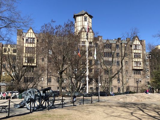 BENNETT PARK - Updated July 2025 - 29 Photos & 12 Reviews - 183RD St ...