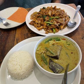 YIMM - Updated October 2024 - 646 Photos & 390 Reviews - 6048 College ...