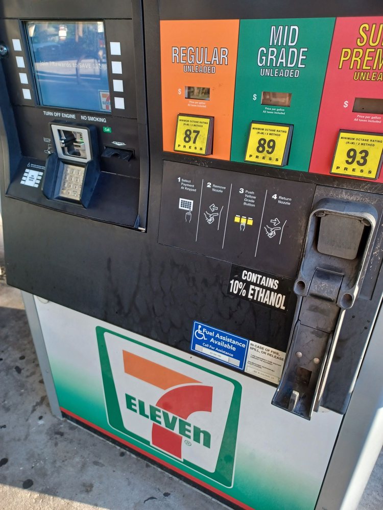 7-ELEVEN - Updated February 2026 - 605 W Colonial Dr, Orlando, Florida ...
