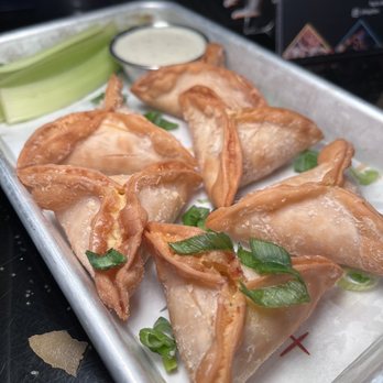 KINGS DINING & ENTERTAINMENT - Updated January 2026 - 249 Photos & 348 ...