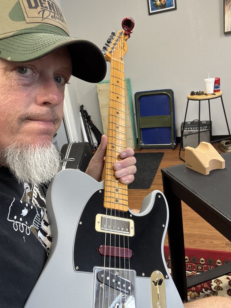 Guitar Lessons By Lee Dixon, Amelia | Roadtrippers