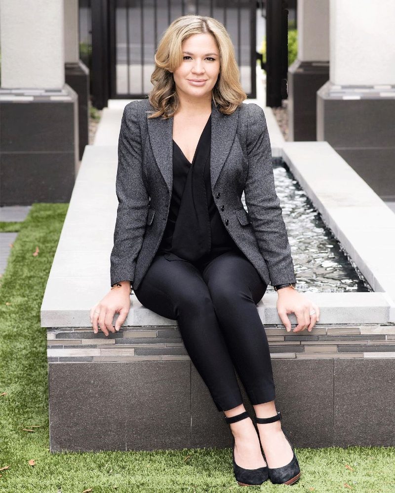 STEPHANIE BULLOCK - SIGNATURE REAL ESTATE GROUP - 10 Photos - 6628 Sky ...